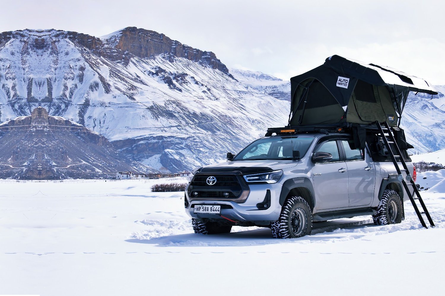 AutoNest 120 – Premium Automatic Rooftop Tent for SUVs & 4x4s